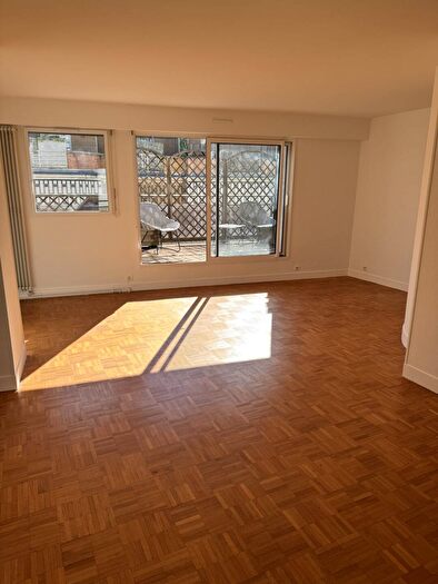 Appartement à louer - Auteuil Nord, Paris ème arrondissement - 3 pièces - 1 chambre