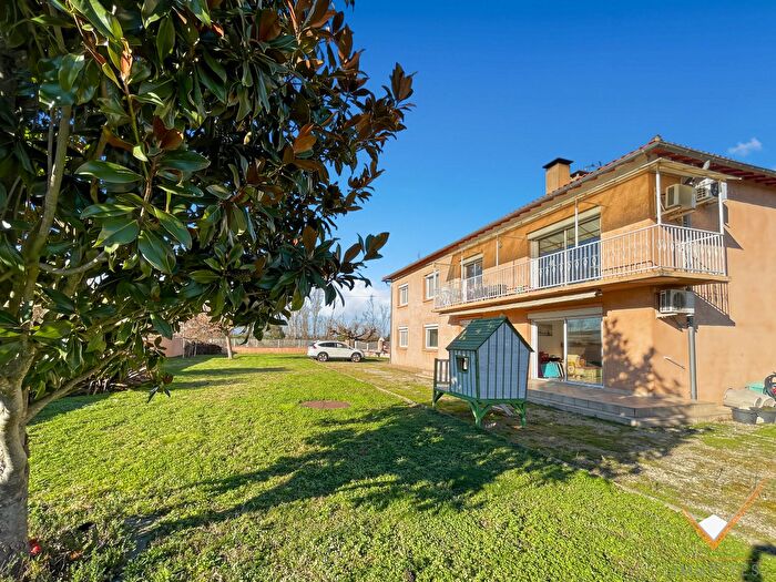 Maison à vendre - Villeneuve-Tolosane - 8 pièces - 6 chambres