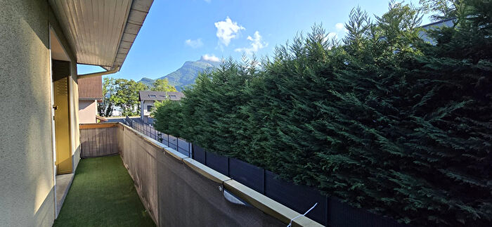 Appartement à vendre - La Ravoire - 3 pièces - 2 chambres