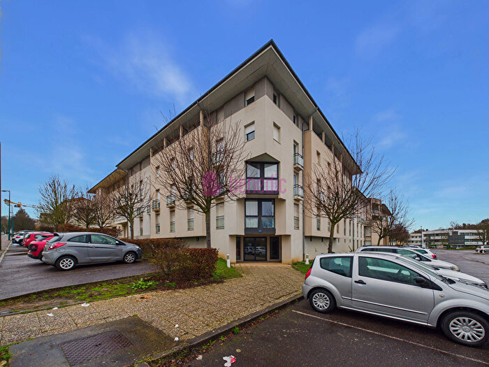 Appartement à vendre - Metz, Borny - 2 pièces - 1 chambre