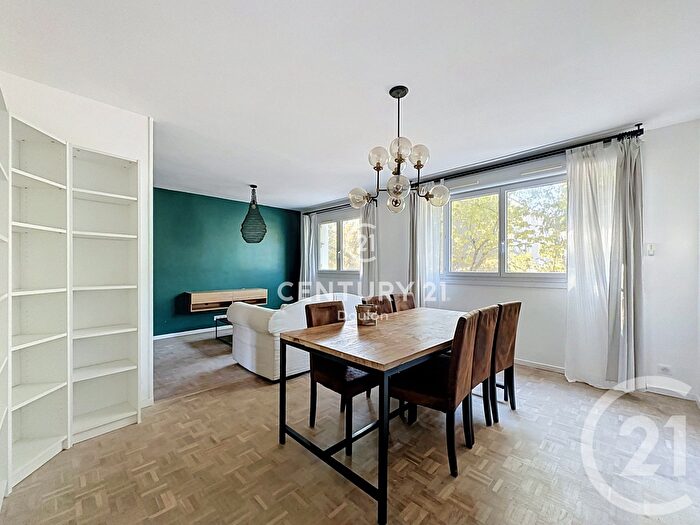 Appartement 3 pièces à louer à Nantes, Eraudière, La Marrière, Rond-point de Paris