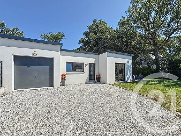 Maison à vendre - Le Hézo - 5 pièces - 3 chambres