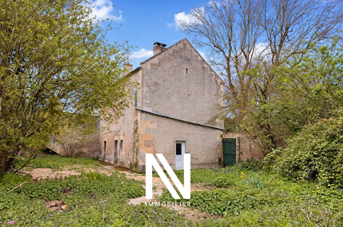 Maison à vendre - Escoville - 4 pièces - 3 chambres