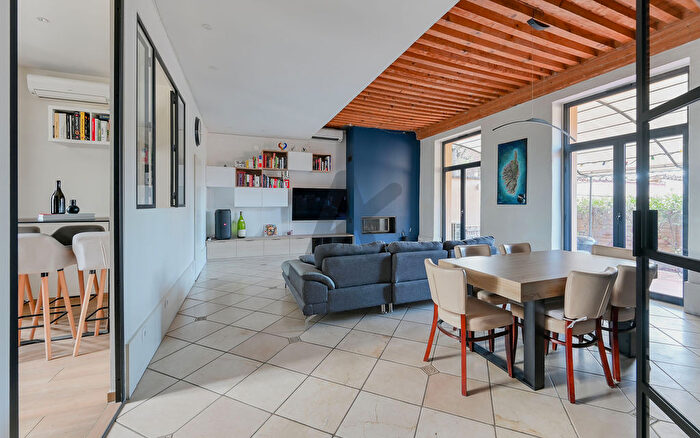 Maison 5 pièces à Lissieu, à vendre