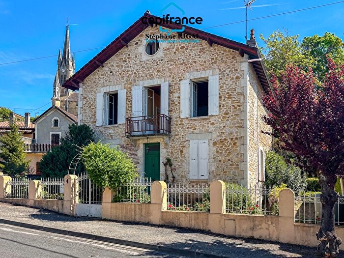 Maison à vendre - Fumel - 9 pièces - 5 chambres