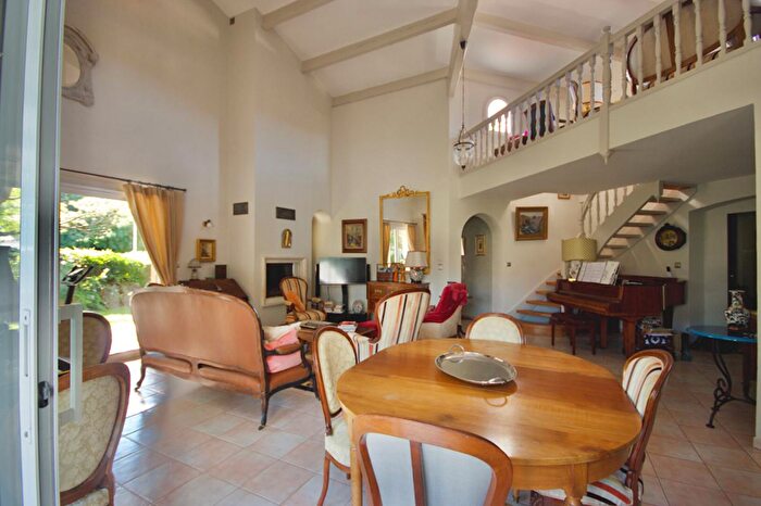 Maison à vendre - Périgny - 6 pièces - 3 chambres