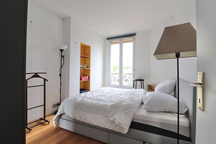 Cité Pierre et Marie Curie, Ivry-sur-Seine - Appartement 2 pièces à louer