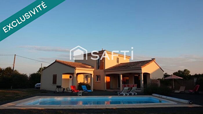 Maison à vendre - La Caillère-Saint-Hilaire - 5 pièces - 3 chambres