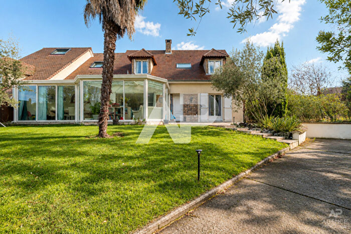 Rueil-Malmaison, Jonchere, Malmaison, Saint-Cucufa - Maison 7 pièces à vendre