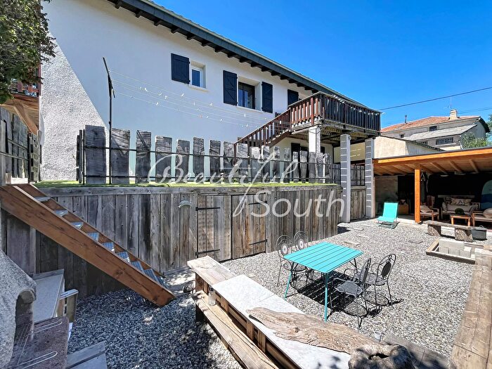 Maison 5 pièces à Formiguères, à vendre