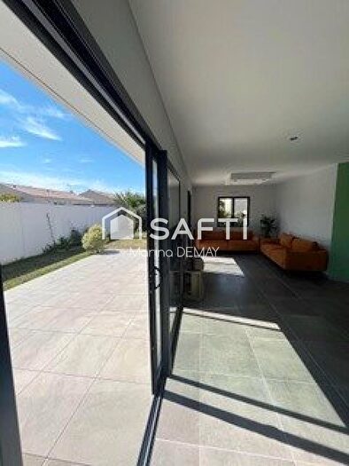 Maison à vendre - Le Bernard - 4 pièces - 3 chambres