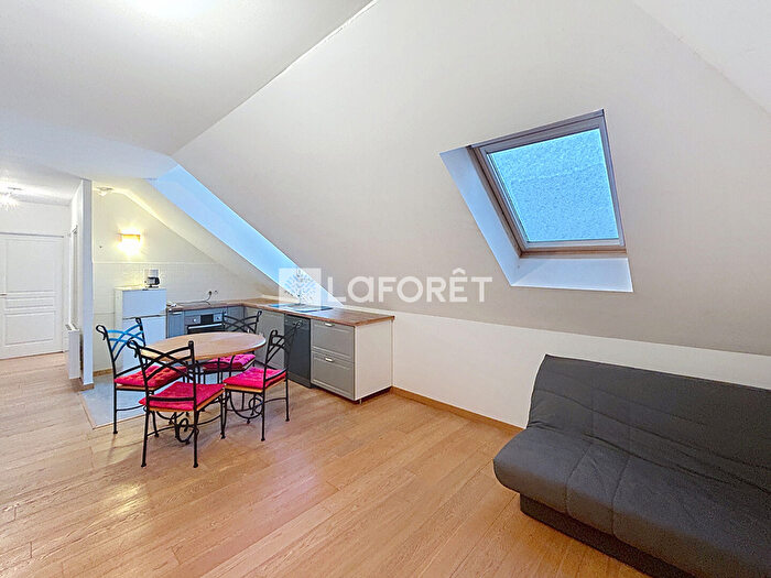 Appartement à vendre - Orgeval - 3 pièces - 2 chambres