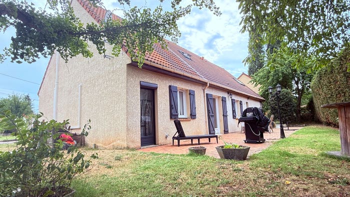 Maison 7 pièces à vendre à postalCode
