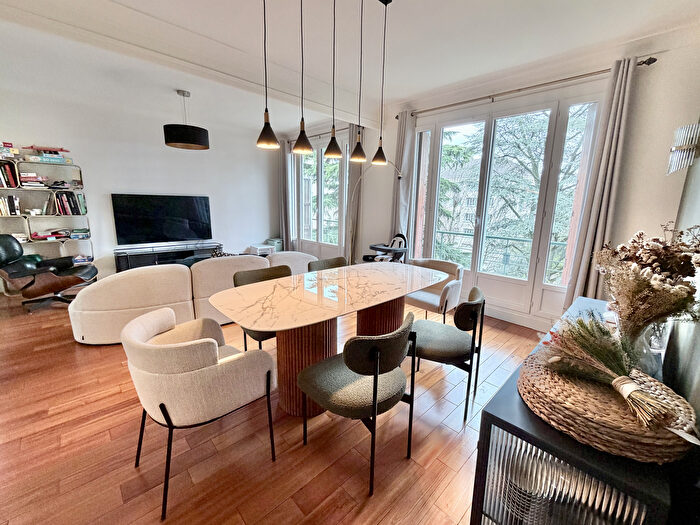 Appartement à louer - Enghien-les-Bains - 5 pièces - 3 chambres