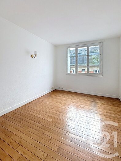 Appartement à louer - Orléans, Carmes - 2 pièces - 1 chambre