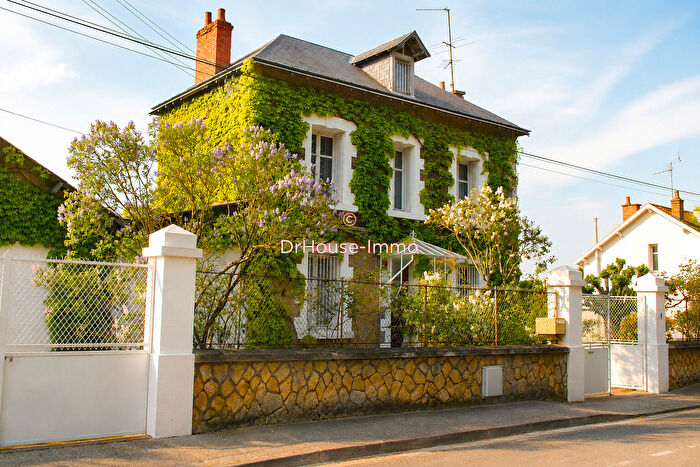 Maison 7 pièces à Poitiers, Montbernage, Pont Neuf, à vendre