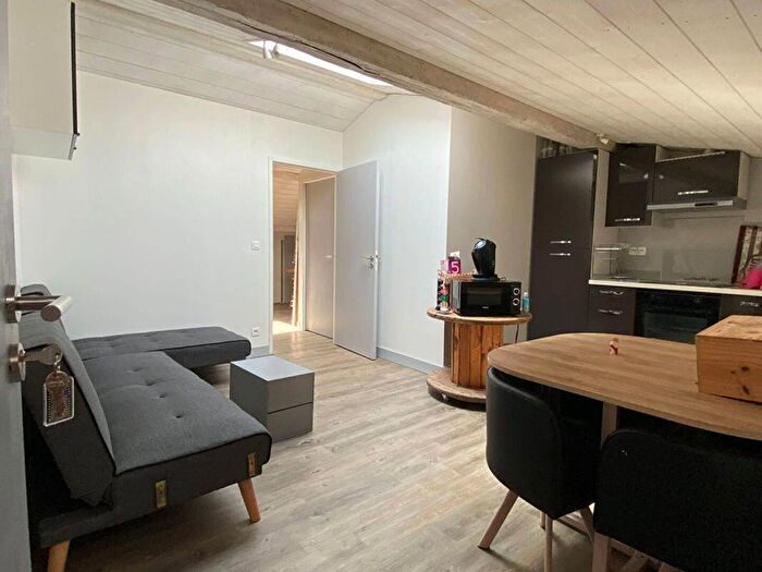 La Bastide, Libourne : Appartement 2 pièces à louer
