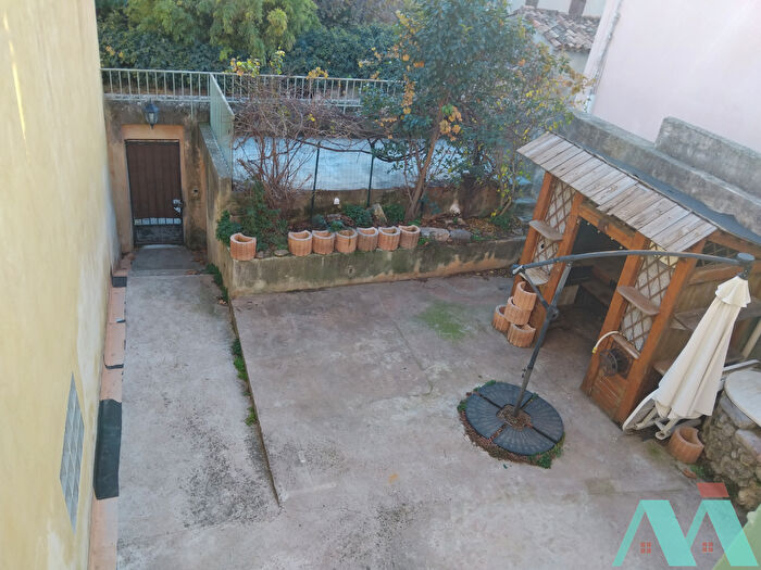 Maison à louer - Lorgues - 4 pièces - 3 chambres