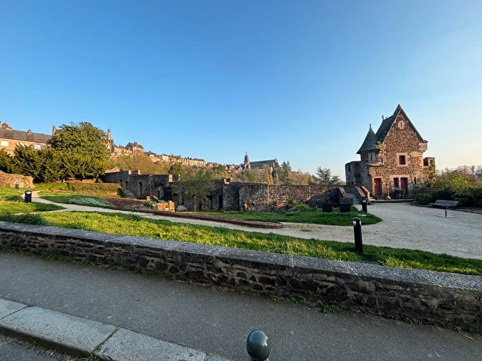 Appartement à vendre - Fougères, Montaubert, Rillé, Saint-Sulpice - 1 pièce - 1 chambre