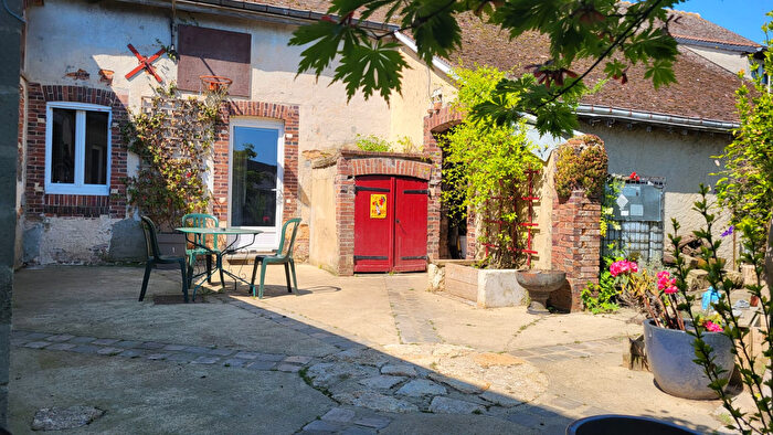 Maison à vendre - Clévilliers - 7 pièces - 4 chambres