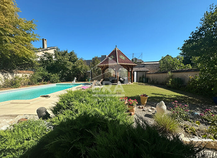 Maison 7 pièces à Châteauroux, Bitray, La Belle Etoile, Le Buxerioux, Le Fontchoir, à vendre