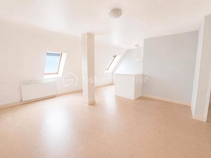 Centre, Sedan : Appartement 2 pièces à louer
