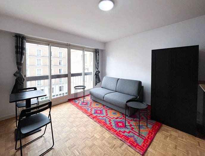 Clignancourt-Jules Joffrin, Paris 18ème arrondissement : Appartement 1 pièce à louer