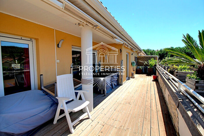 Appartement 4 pièces à vendre - Bormes-les-Mimosas, La Favière, Le Gau, Cap-Bénet, Cabasson, Plages