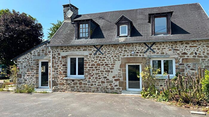 Maison 6 pièces à vendre à Saint-Georges-Buttavent