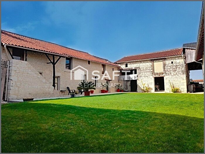 Maison à vendre - Loudun - 7 pièces - 4 chambres