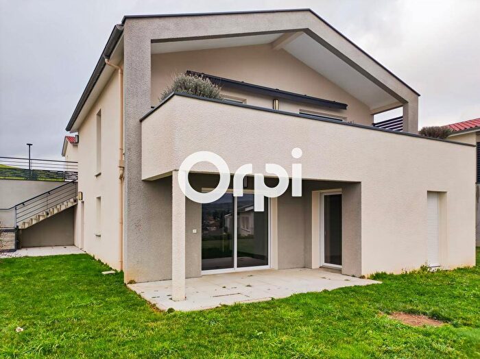 Appartement à louer - Saint-Symphorien-sur-Coise - 4 pièces - 3 chambres