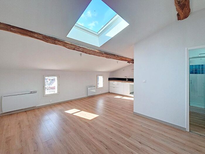 Appartement à louer - Agen, Jean Jaurès - 3 pièces - 2 chambres