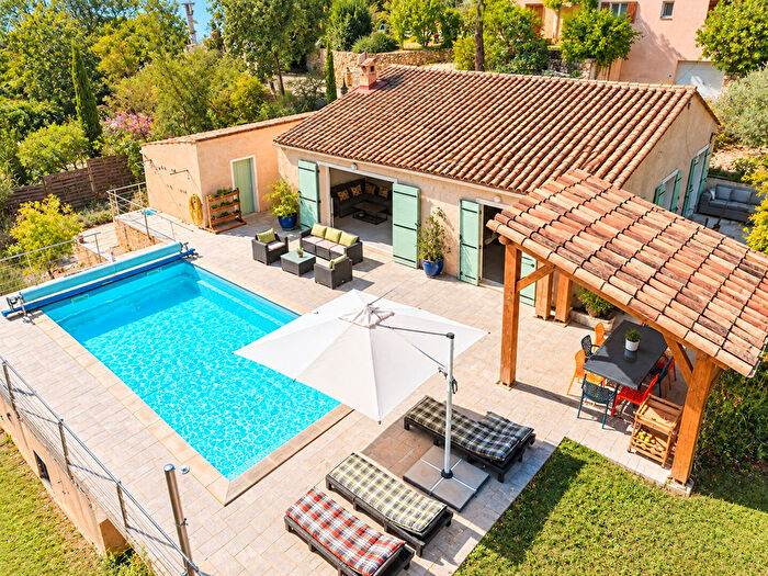 Maison 5 pièces à vendre à Quinson