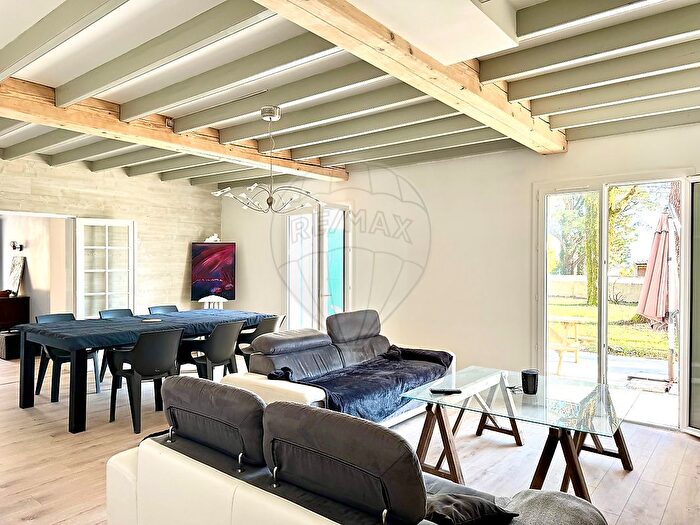 Maison à vendre - Breuillet - 5 pièces - 4 chambres