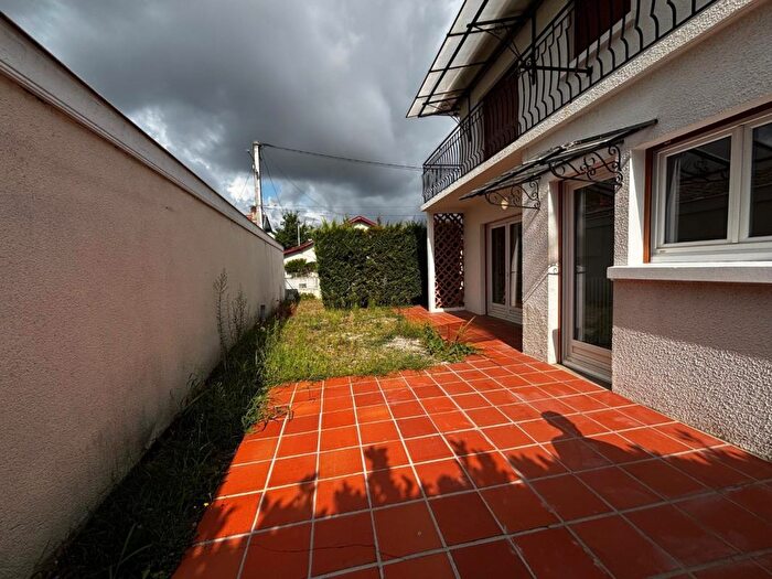 Maison à louer - Mont-de-Marsan, Saint-Jean dAoût - 4 pièces - 3 chambres