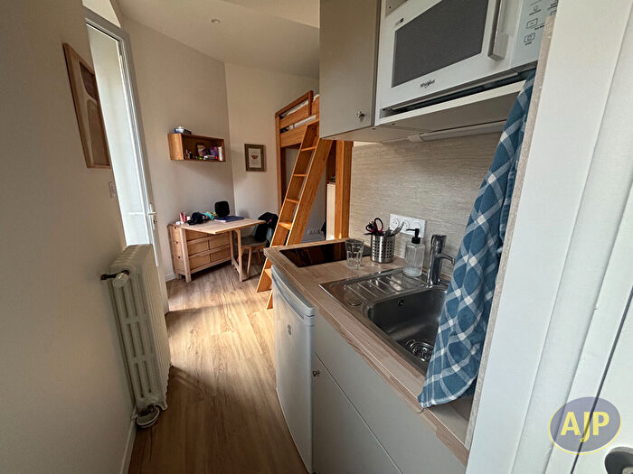 Appartement 1 pièce à Cholet, Gambetta, à louer