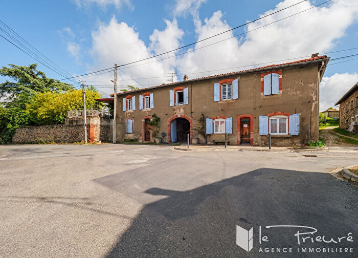 Maison 16 pièces à vendre à Saint-Juéry