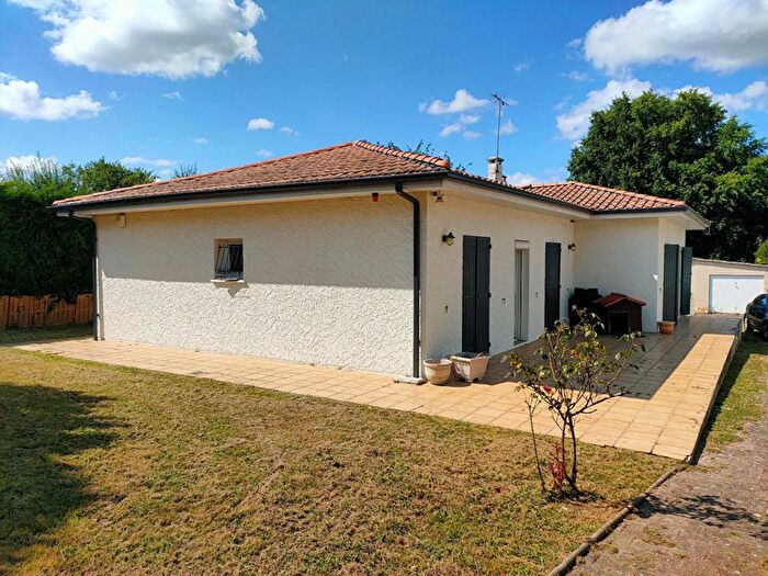 Maison 6 pièces à vendre à Yvrac