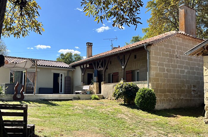 Saint-Barthélemy-d'Agenais : Maison 5 pièces à vendre