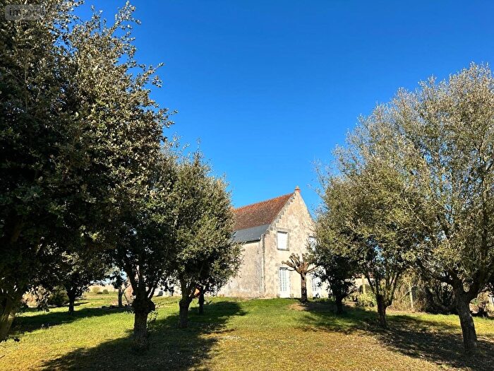 Noyant-de-Touraine - Maison 7 pièces à vendre