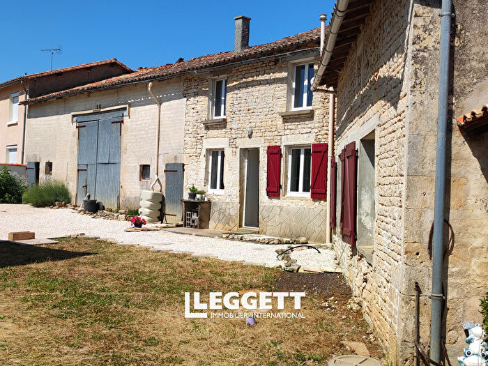 Maison à vendre - Lorigné - 4 pièces - 2 chambres