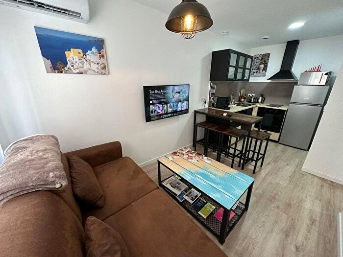 Appartement à louer - Montpellier - 2 pièces - 1 chambre