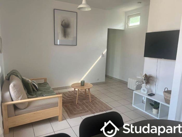 Centre, Neuilly-Plaisance - Appartement 2 pièces à louer