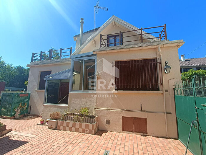 Créteil, Val de Brie - Maison 5 pièces à vendre