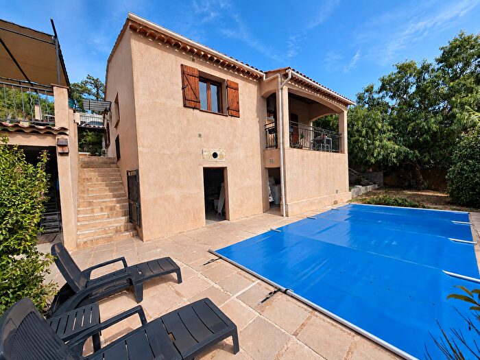 Saint-Martin-du-Var : Maison 3 pièces à vendre
