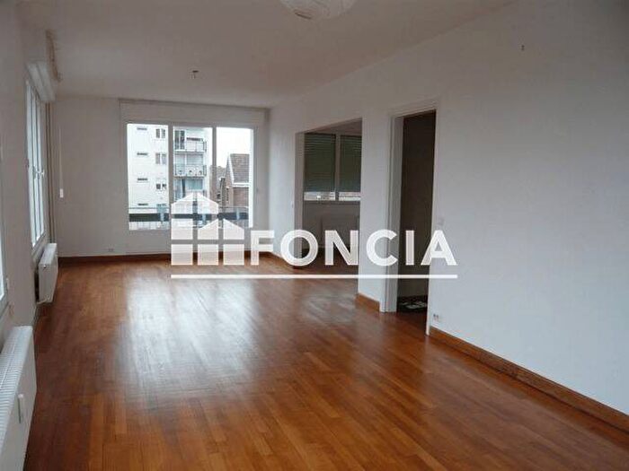 Appartement à louer - Centre-Neuf Bourg-Quesnoy-Delsaux-Musée-Cannoniers-Gare, Valenciennes - 3 pièces - 2 chambres