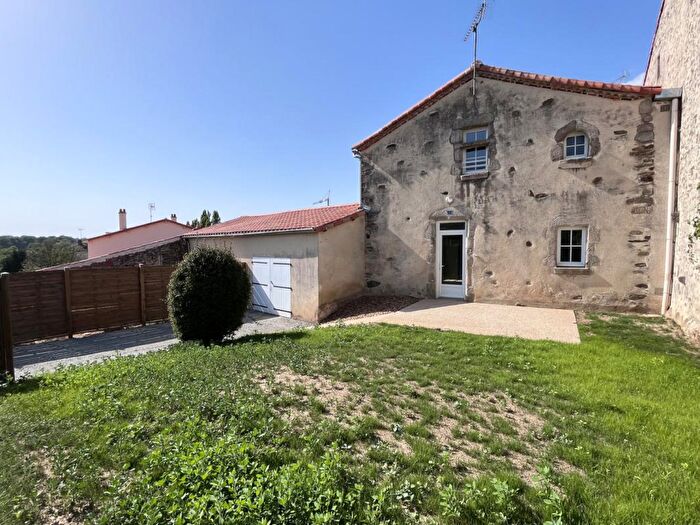 Saint-Paul-en-Pareds : Maison 3 pièces à vendre