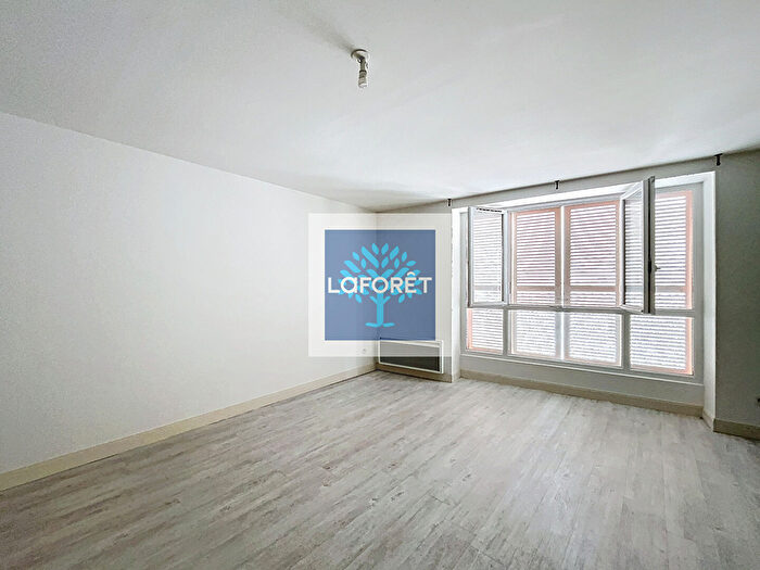 Appartement à vendre - Montendre - 2 pièces - 1 chambre