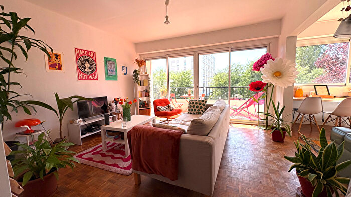 Appartement 4 pièces à Angers, Roseraie, à vendre