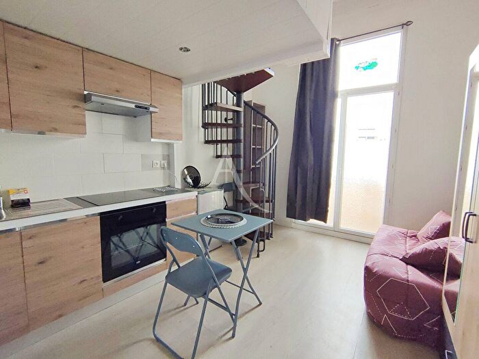 Appartement à louer - Village Thermal, Balaruc-les-Bains - 1 pièce